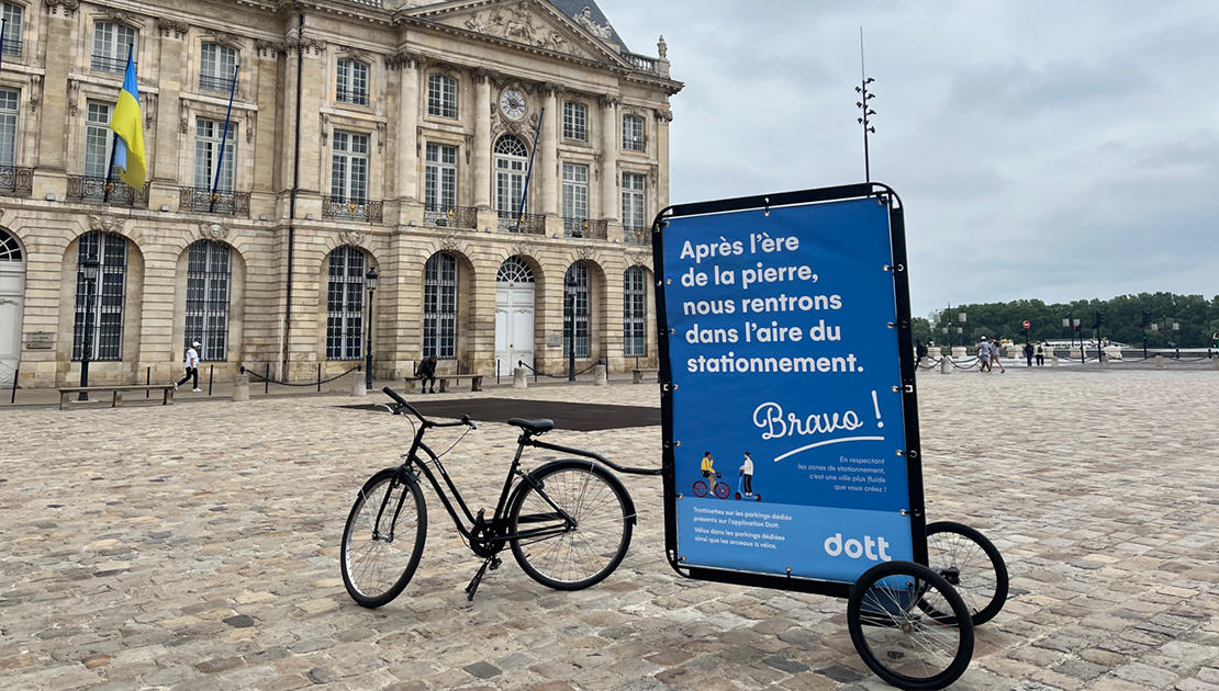 Promenade bordelaise en Bike'Com pour Dott - Keemia Tours Agence ...